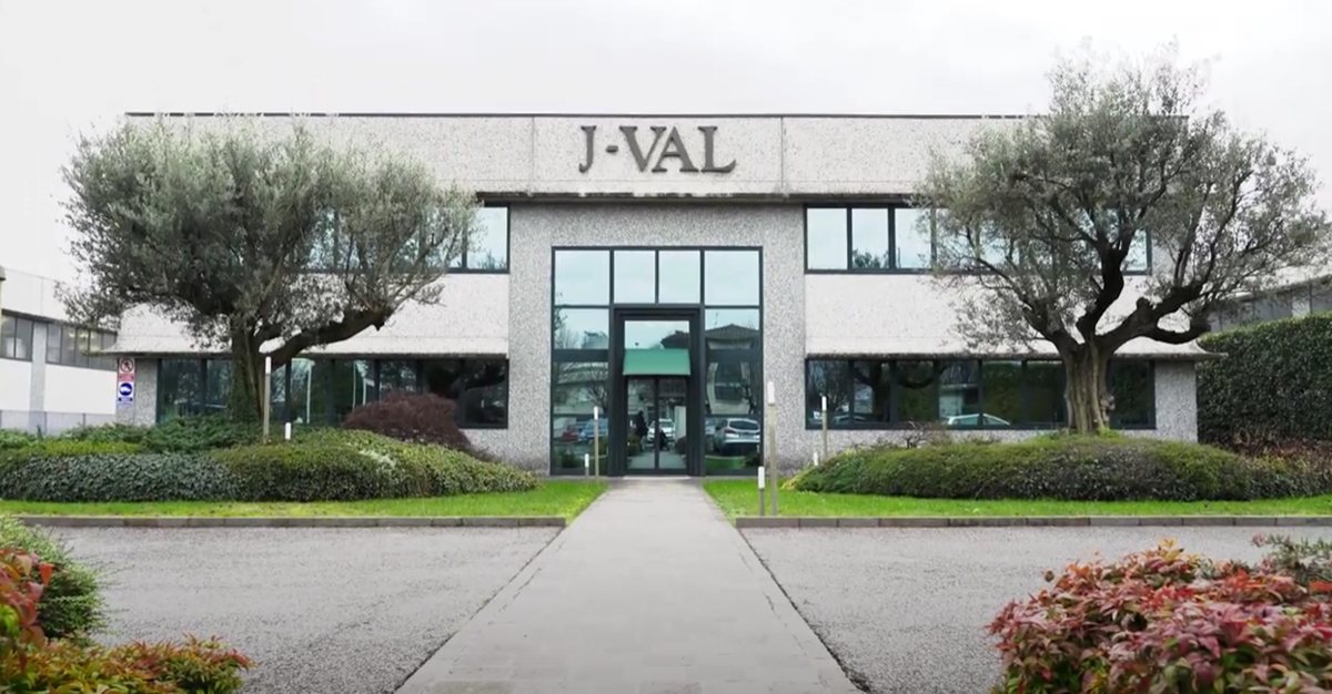 J-Val: over fifty years of design and innovation | Magazine | Superzoom